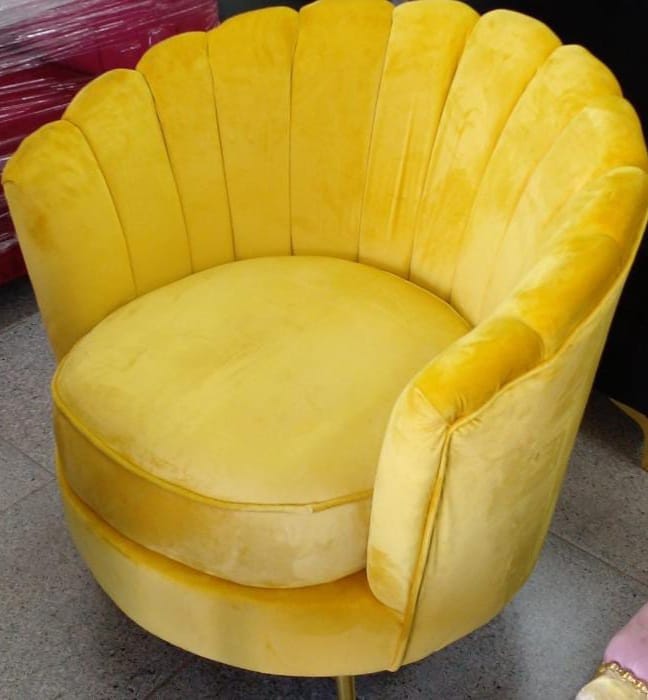 Shell-Back Velvet Accent Chair - SOFA ZONE